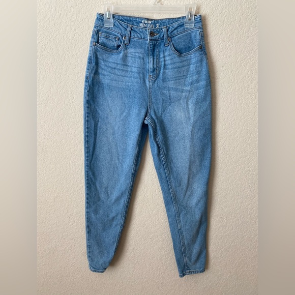 Hot Topic | Jeans | Hot Topic Jeans | Poshmark